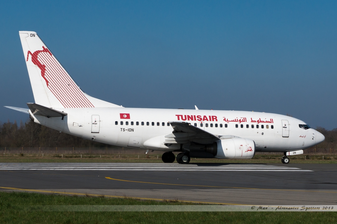 [17/02/2013] Boeing B752 Thomas Cook UK + B738 Smartwings + MD83 Swiftair