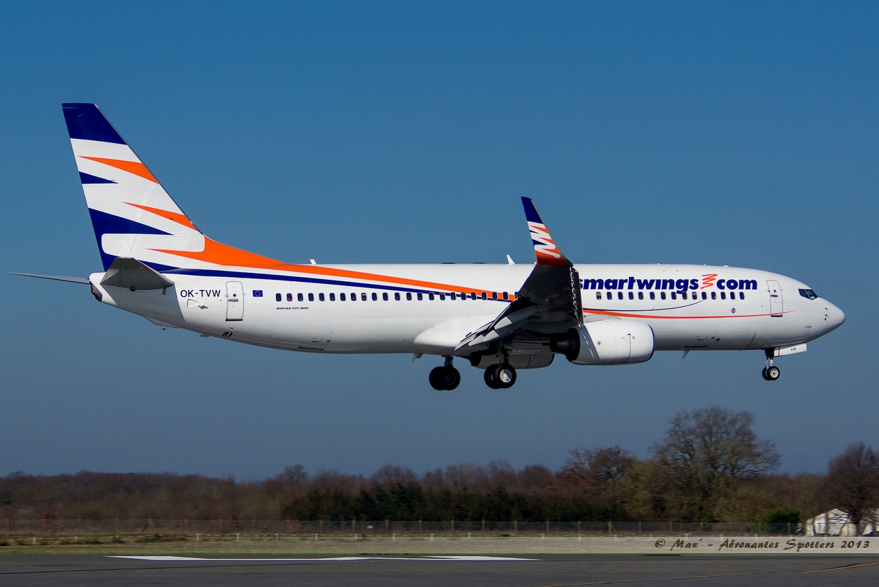 [17/02/2013] Boeing B752 Thomas Cook UK + B738 Smartwings + MD83 Swiftair