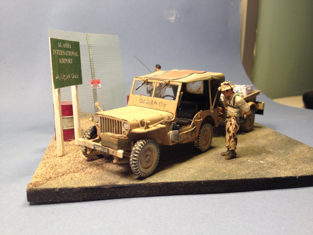 Old Lady :1991 French jeep Hotckiss in Gulf... - Missing-Lynx