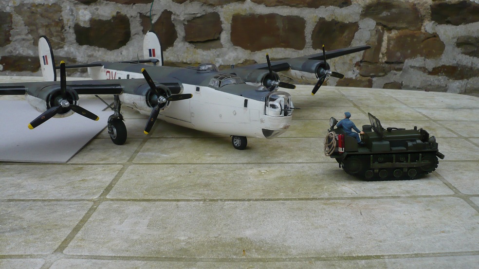 RAF airfield 1/48 scale - Aircraft WWII - Britmodeller.com