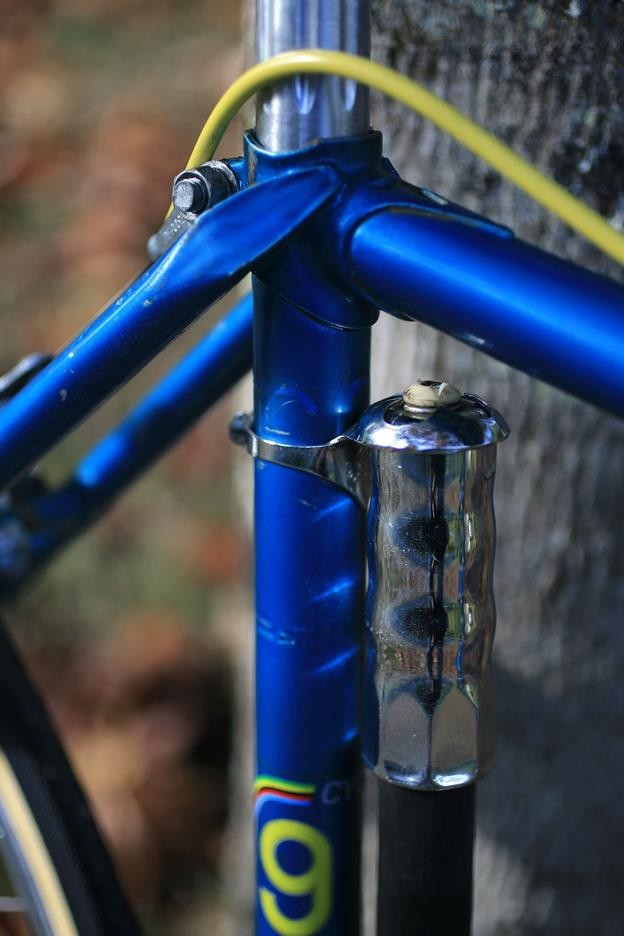 Encore un Gitane bleu... pour la route