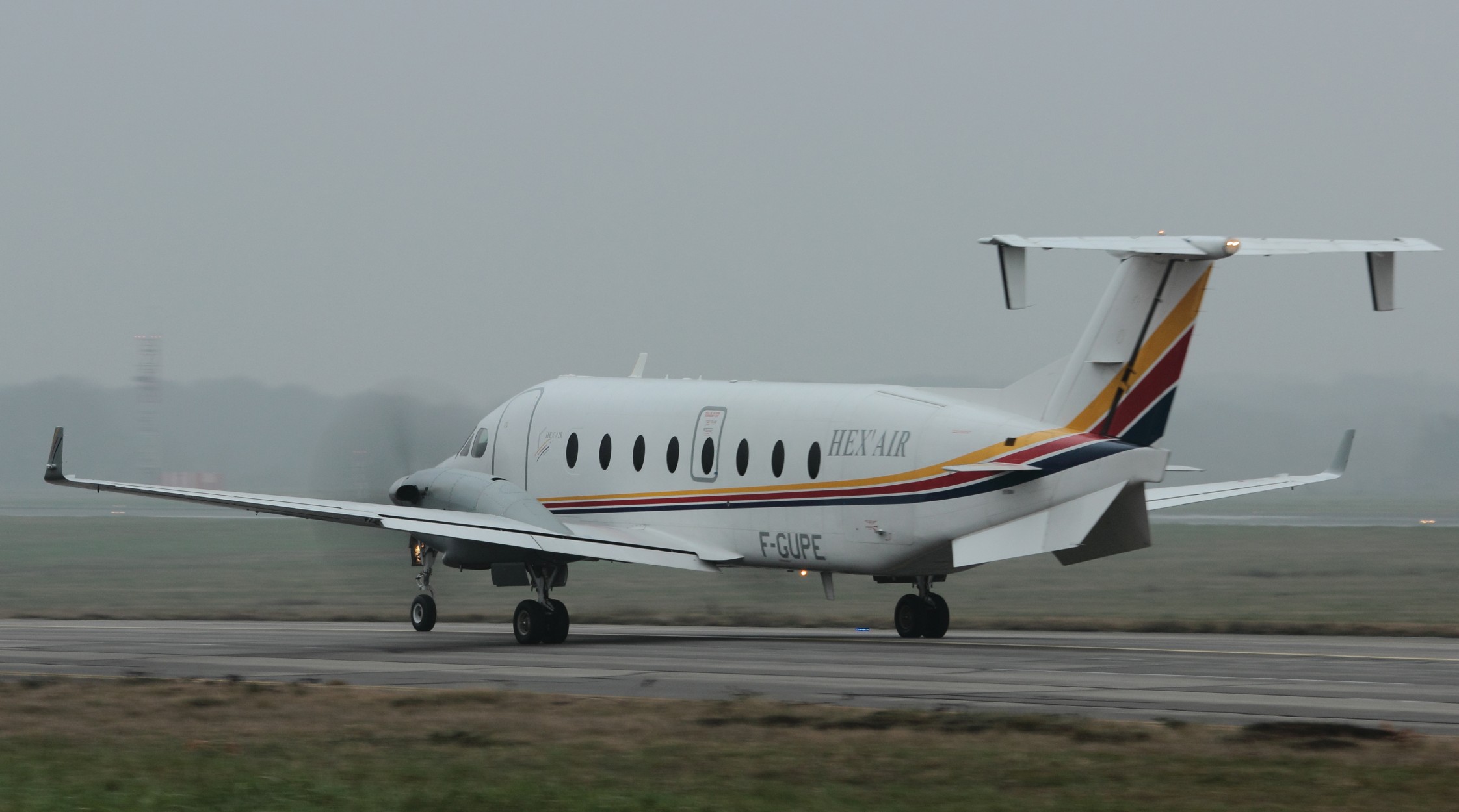 [21/03/2015] Beech 1900D (F-GUPE) HEX'AIR