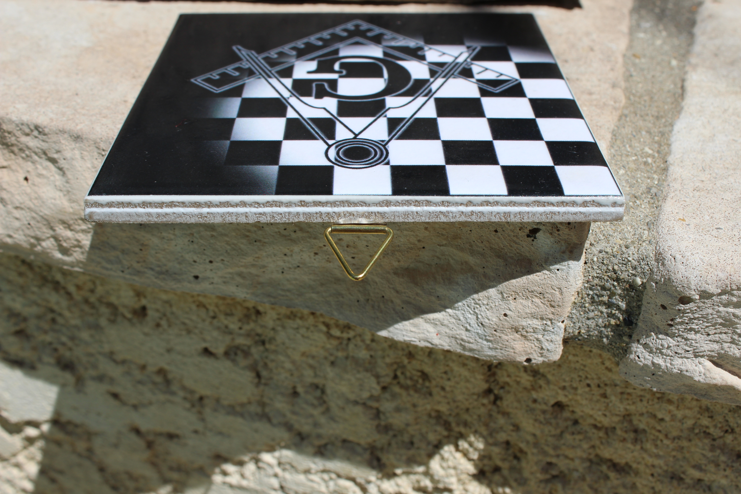 Photo IMG_6214 de l'album SUPERBE FRANC-MAçONNERIE CARREAU DE CERAMIQUE ...